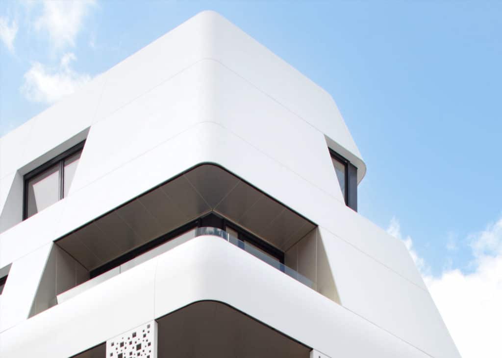 Facade - CREA DIFFUSION