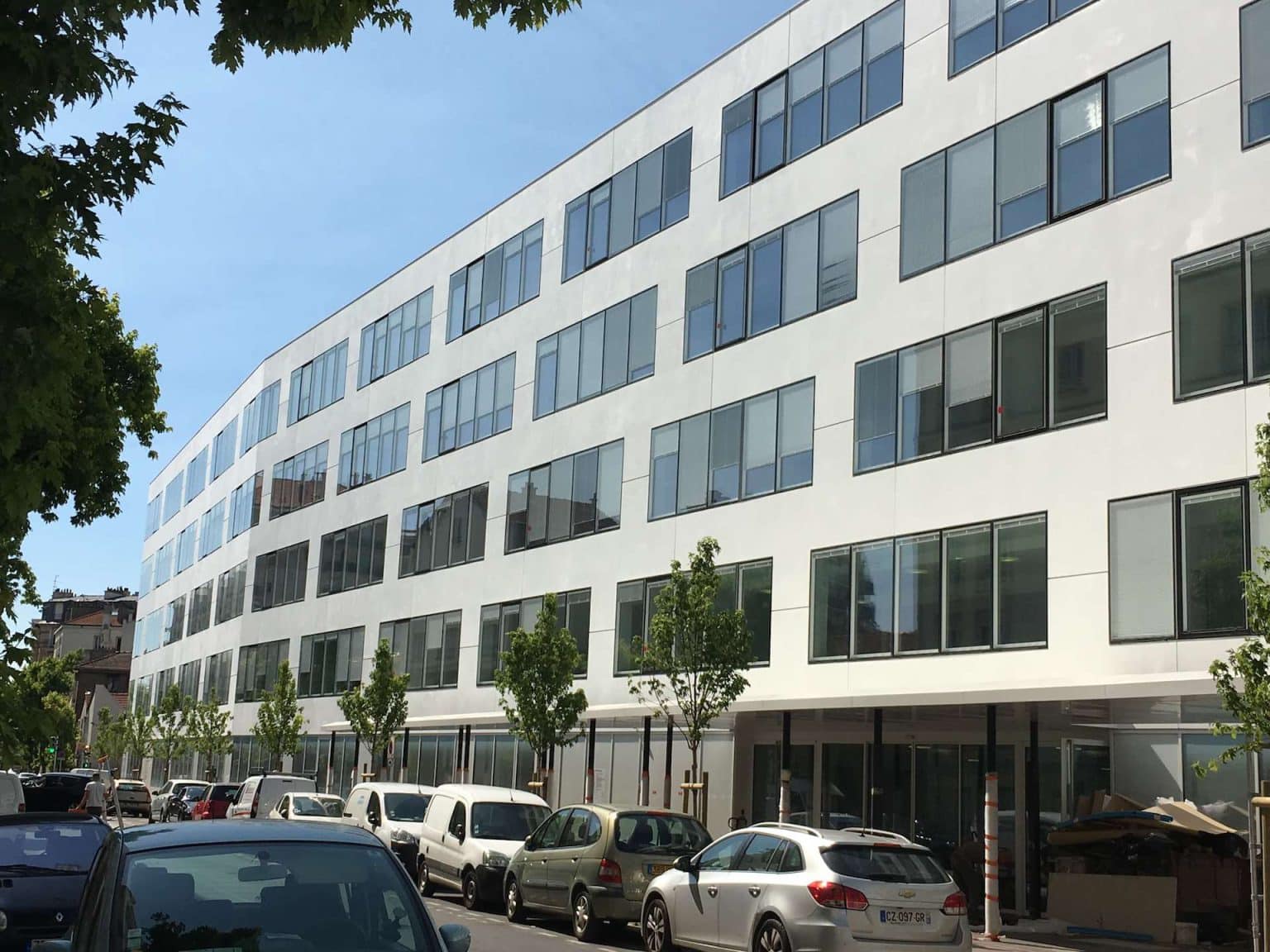 The White - CREA DIFFUSION