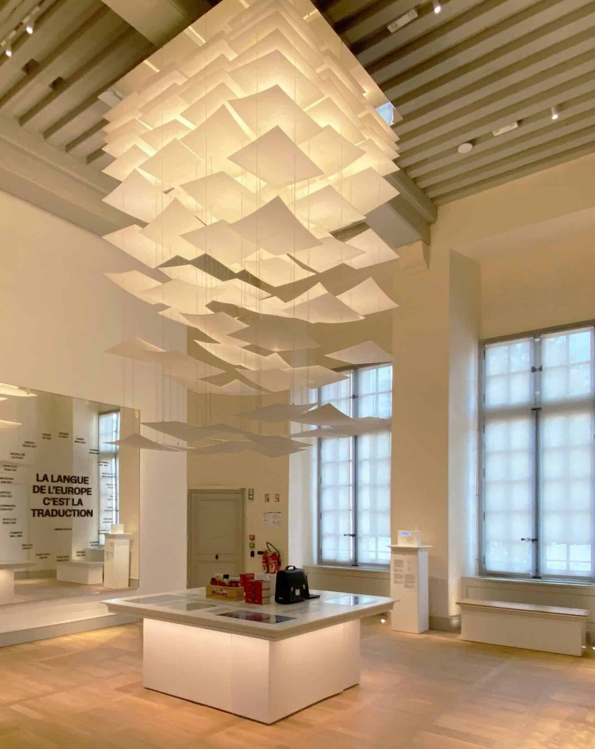 CREA DIFFUSION, spécialiste et transformateur Corian