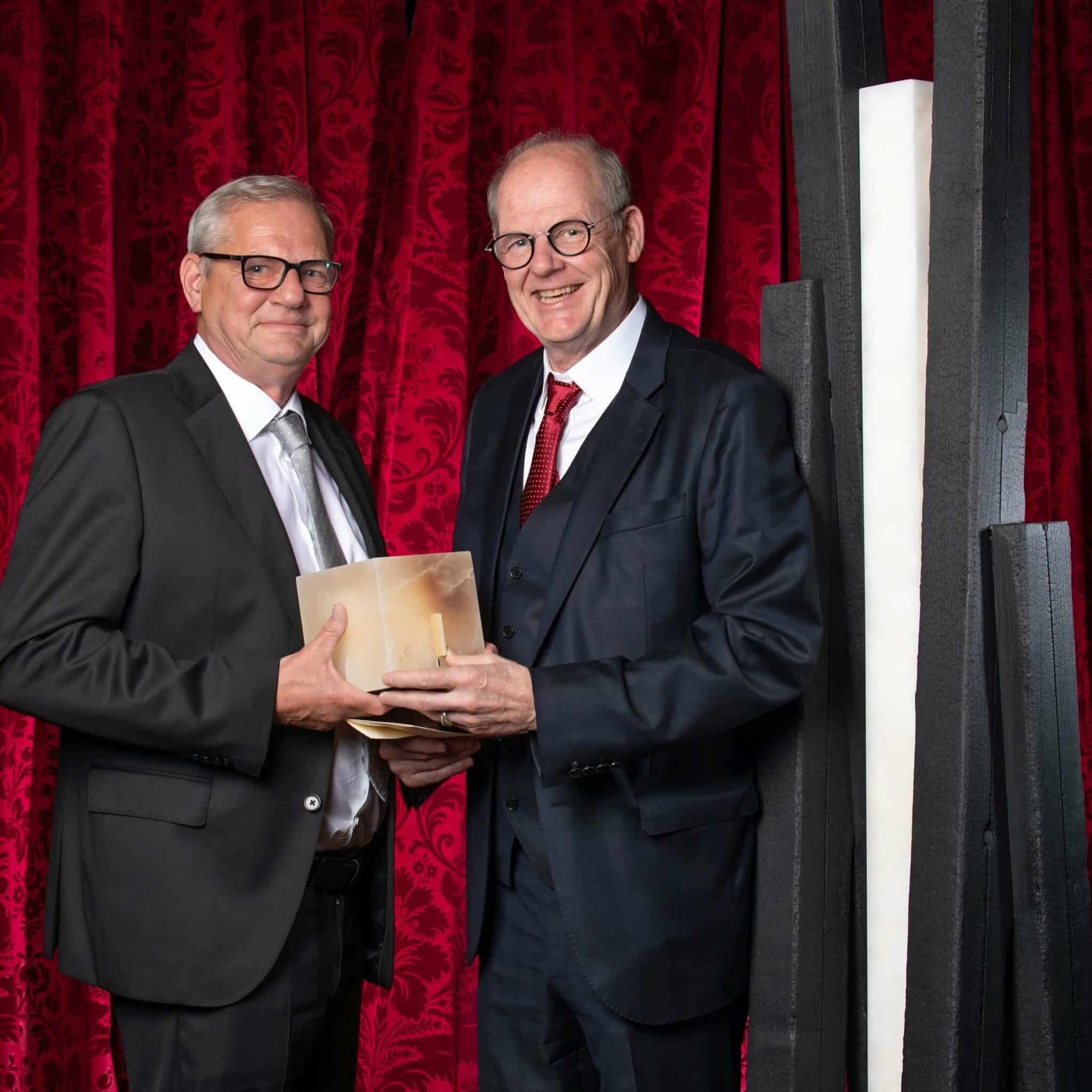 CREA DIFFUSION, spécialiste et transformateur Corian